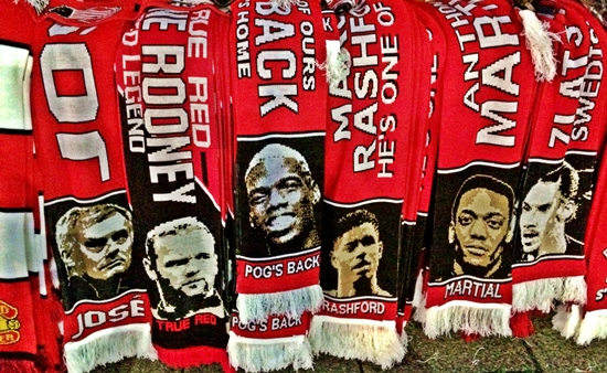 Football's must-have accessory: half-and-half scarves - The Set Pieces